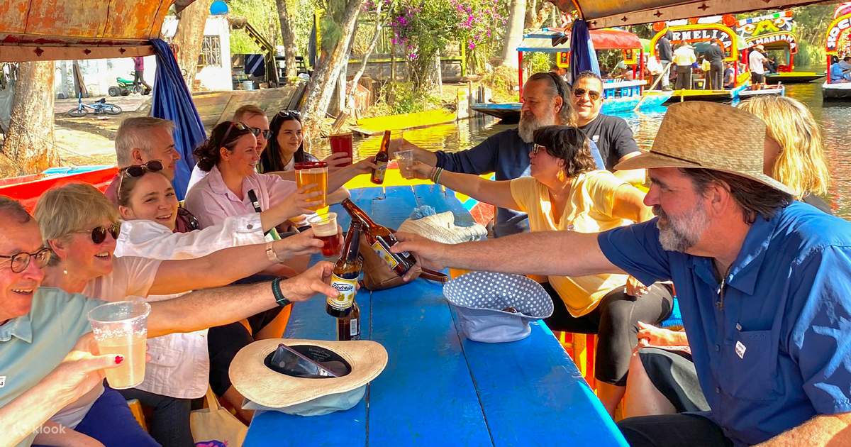 Bữa tiệc Xochimilco Trajinera với đồ uống, âm nhạc và bữa tối Taco - Klook Việt Nam